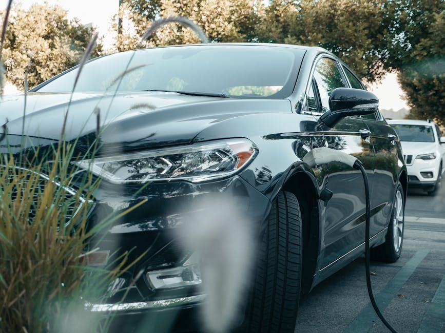 Stellantis mise sur le SUV CR3 hybride rechargeable produit en France ...